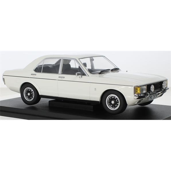 MCG 1:18 Scale Diecast Model Car - 1975 Ford Granada MK 1, White (RHD)