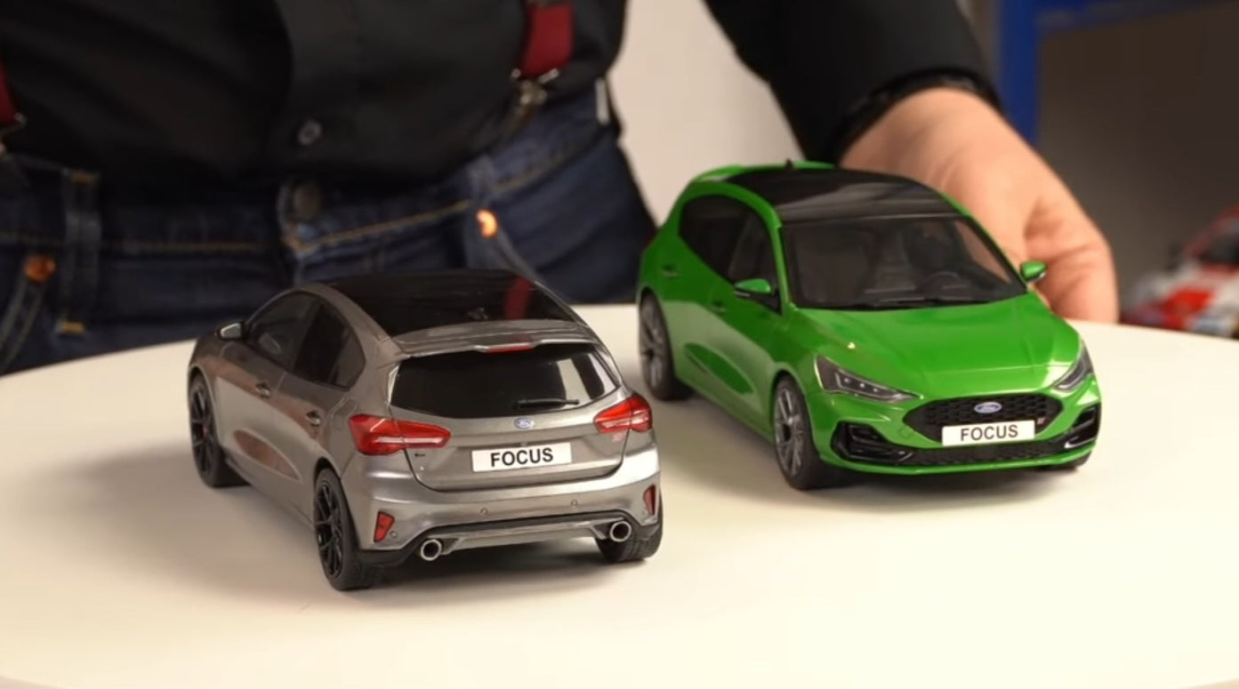 MCG 1:18 Scale Diecast Model Car - 2022 Ford Focus ST, Green